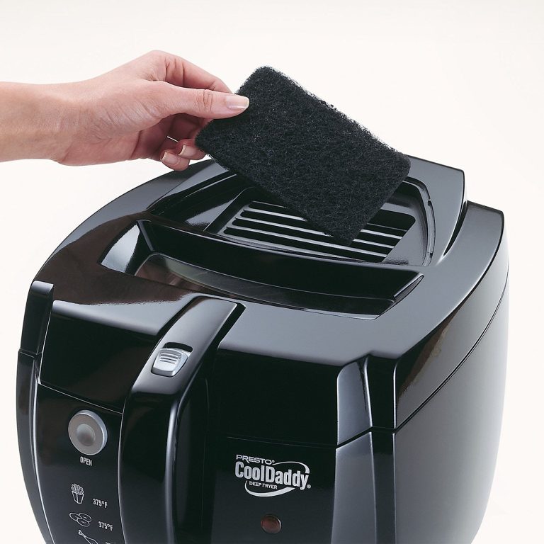Presto 05442 CoolDaddy Cool-touch Deep Fryer Review - Tasty Deep-Fried ...